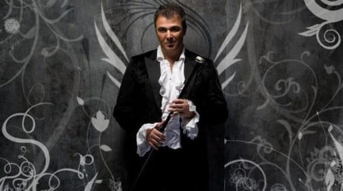 Antonis Remos World Tour